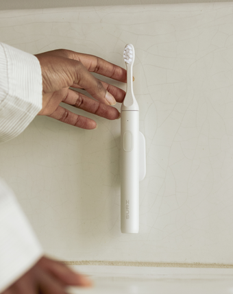 SURI SURI 2.0 Sonic Electric Toothbrush + Case – Buy Me Once UK